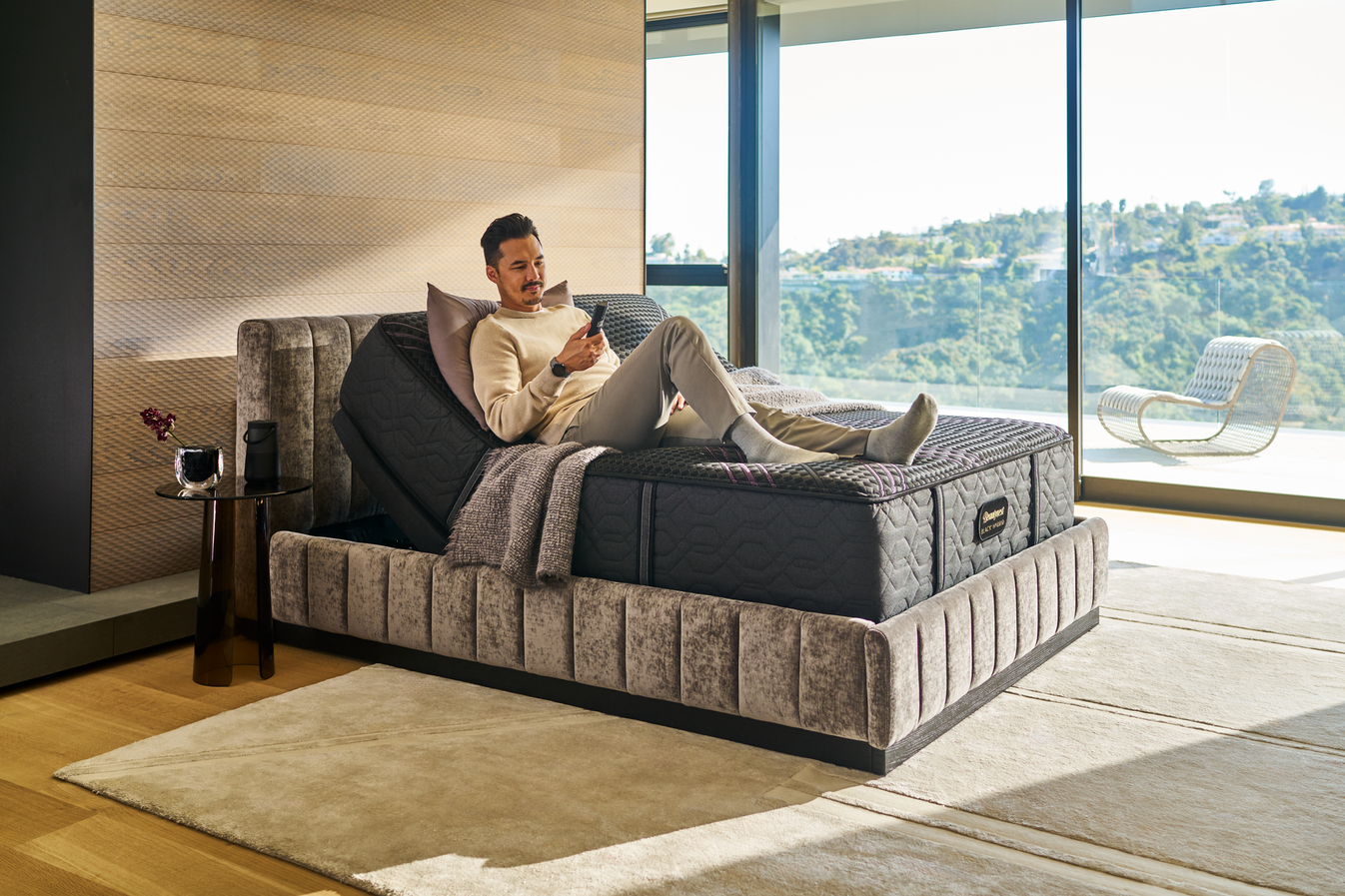 Beautyrest Black Luxury Adjustable Base